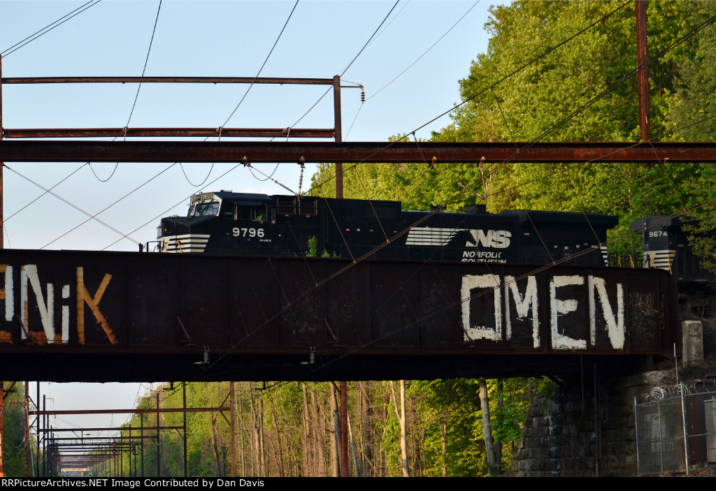 NS C40-9W 9796 leads 17G